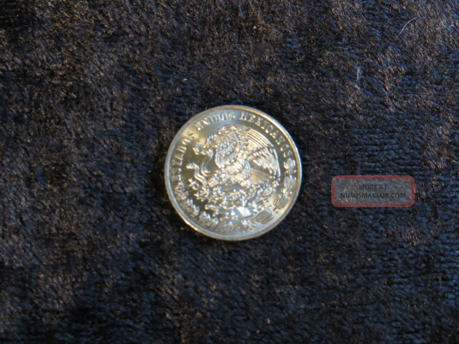 Mexico 1982 20 Centavos Vintage Mexican Mxp Cents Coin Flip