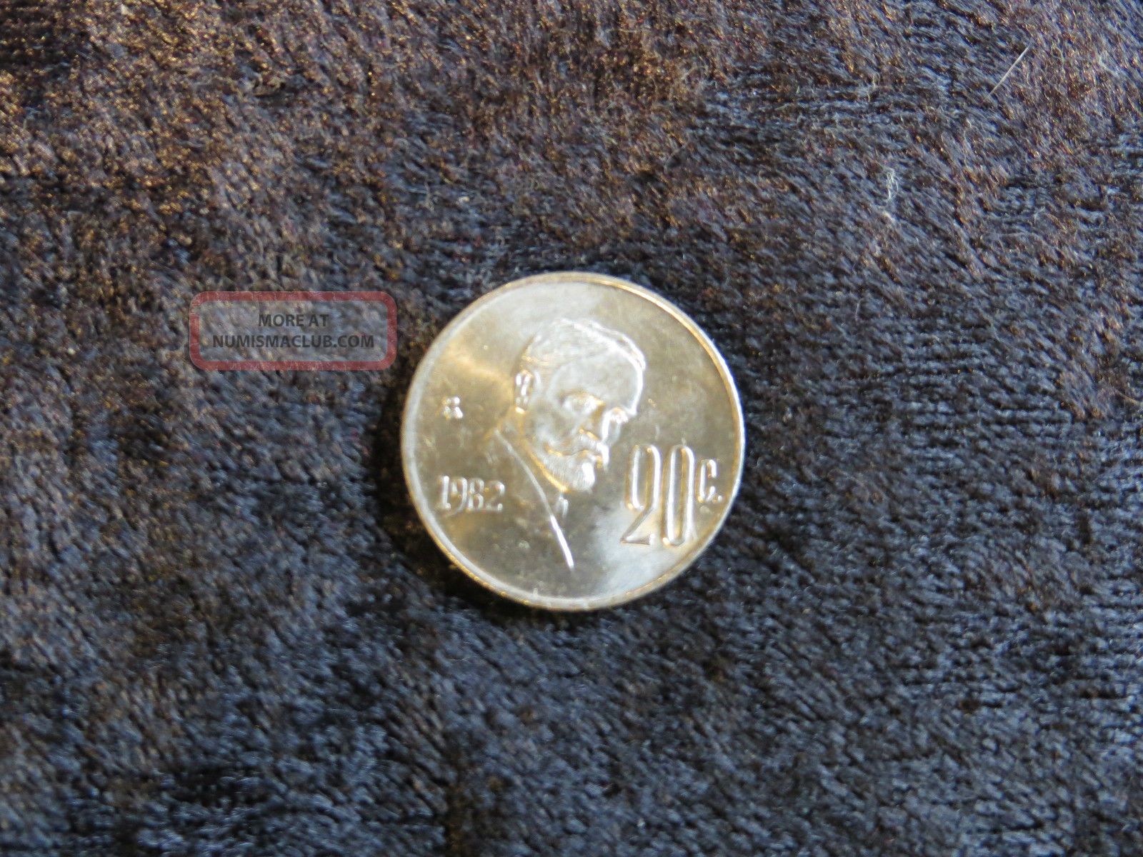 Mexico 1982 20 Centavos Vintage Mexican Mxp Cents Coin Flip