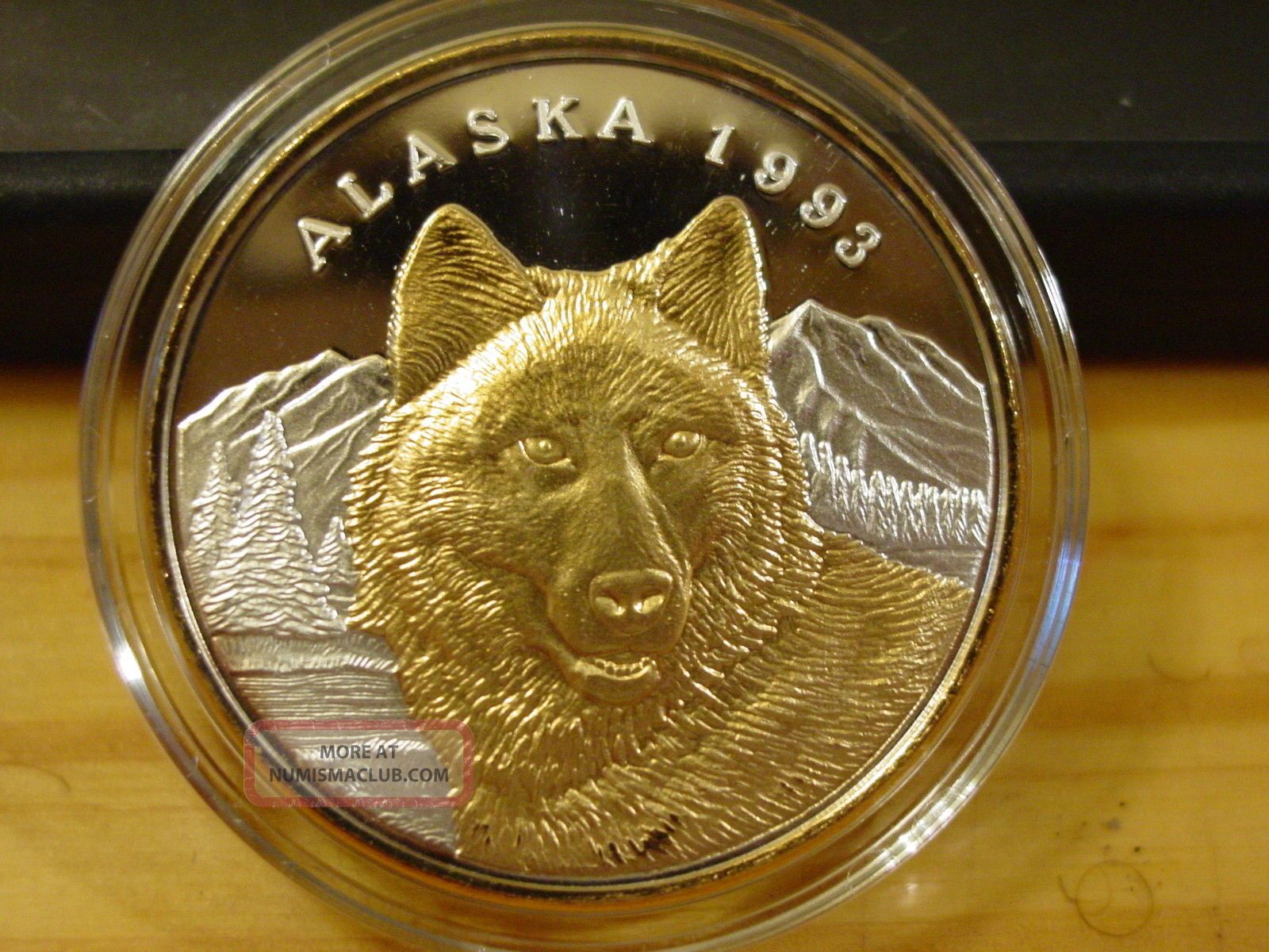 Alaska Official State 1993 Grey Wolf 999 Silver Proof 1 Troy Oz Gold Relief