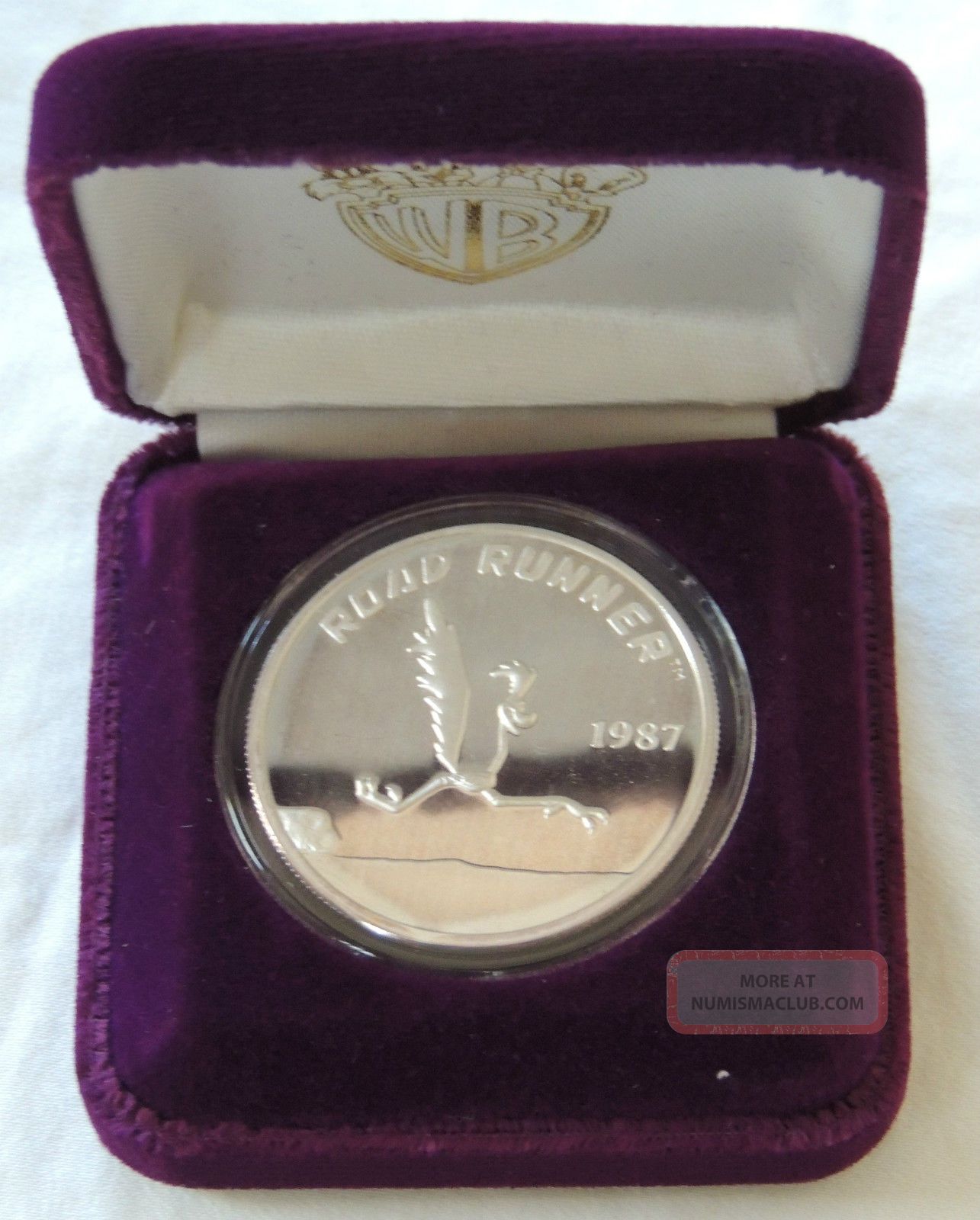 Looney Tunes 1987 Road Runner Silver Round 1 Troy Oz. 999 Fine Silver Coin