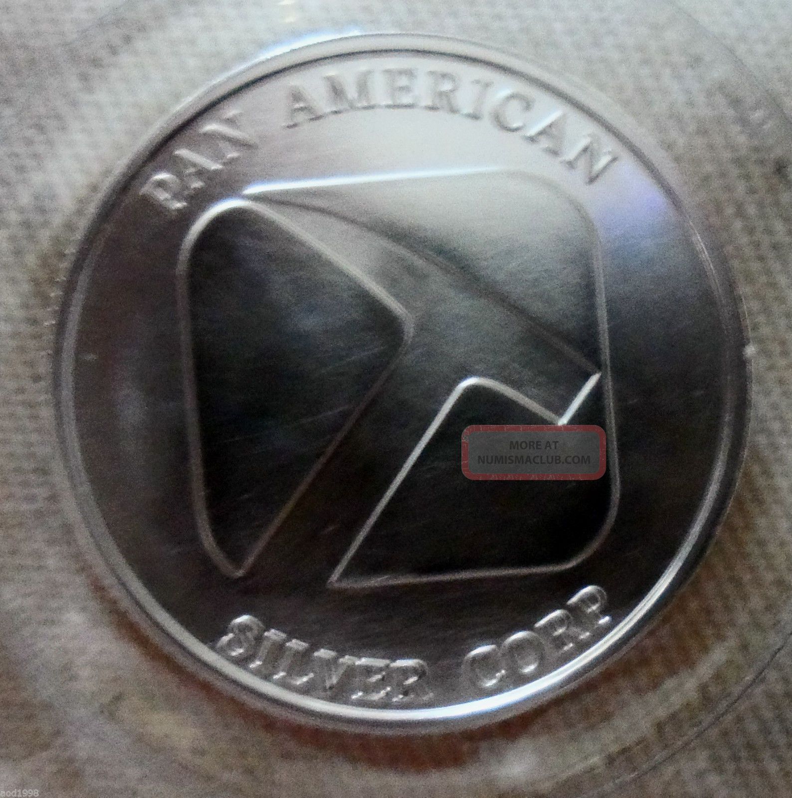 2 1/2 Troy Oz. Pan American. 999 Silver Bullion Round From F/ship