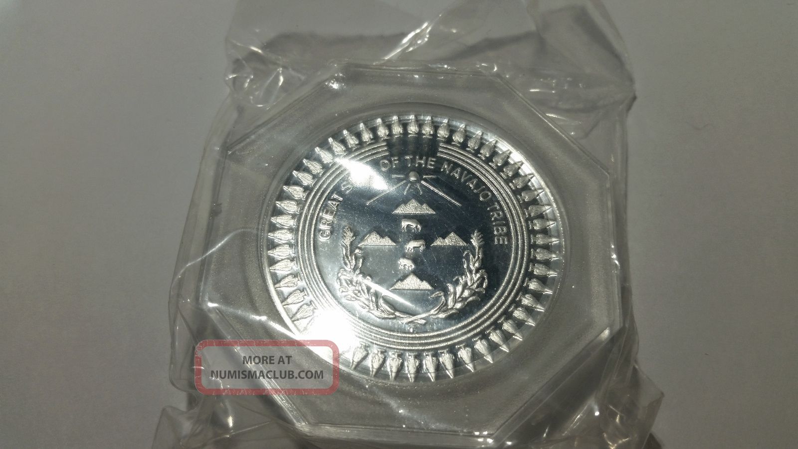 2286 Rare Sovereign Nation Of The Navajo Tribe -. 999 Fine Silver Round