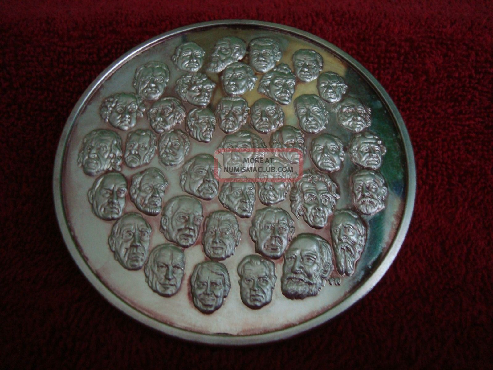 1 Pound (12 Troy Ounce). 999 Silver Presidential Round. 1789 - 1989.