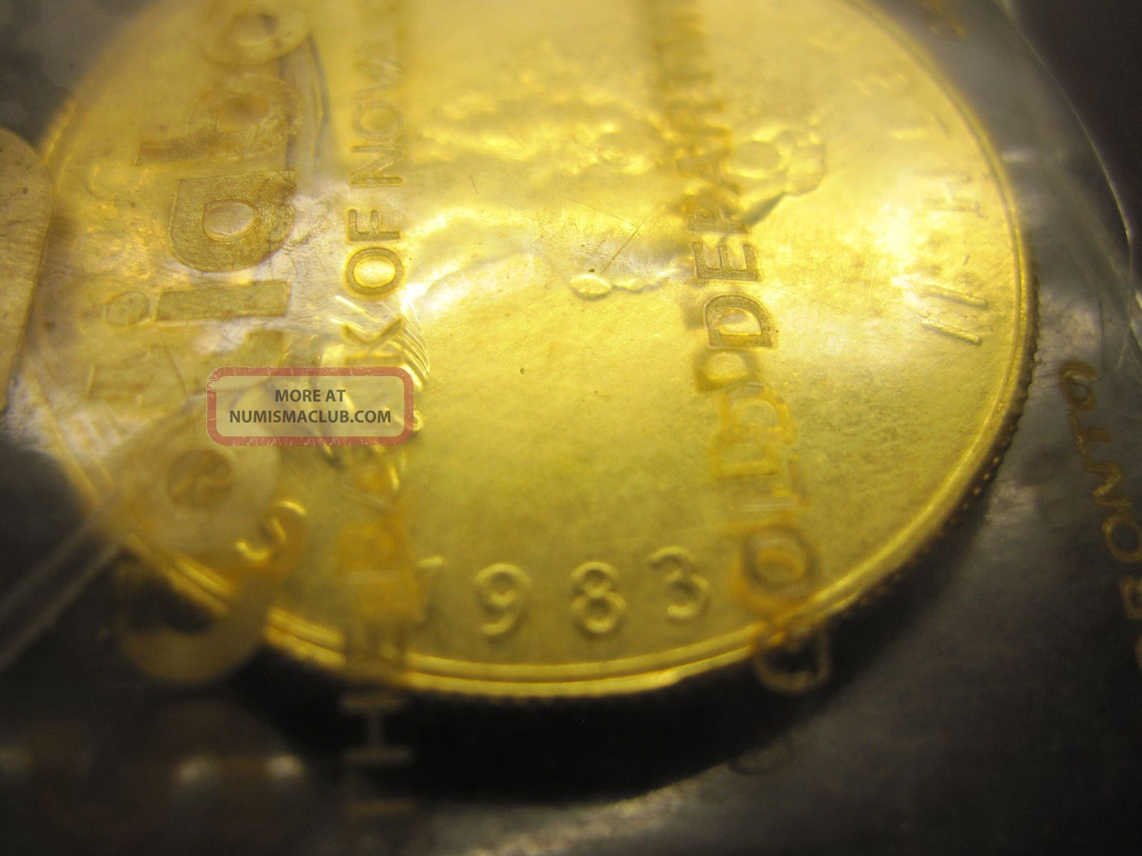 1 Oz Gold Canadian Maple Leaf Coin - Year 1983