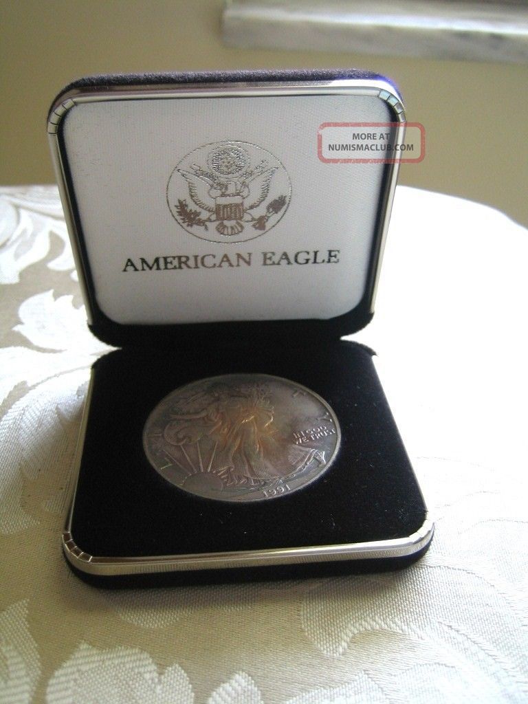 1991 Liberty Walking Silver Dollar With Gift Box