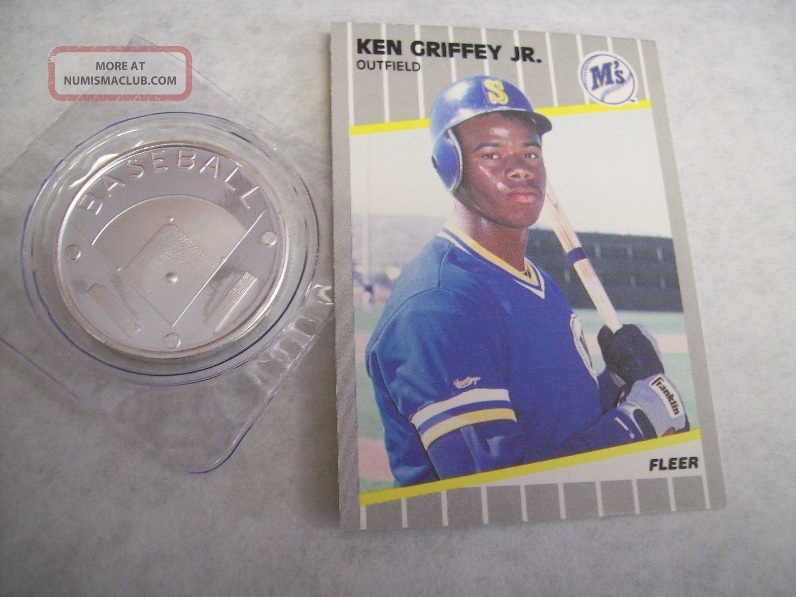 1 Oz. 999 Fine Silver Baseball Round Coin Field Medalion Plus Griffey ...