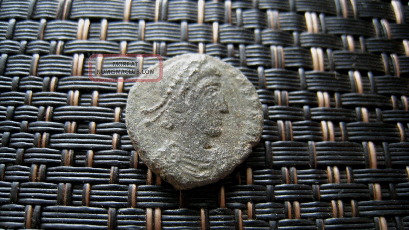 Roman Empire - Constantius Ii 337 - 361 Ad Follis Ancient Roman Coin