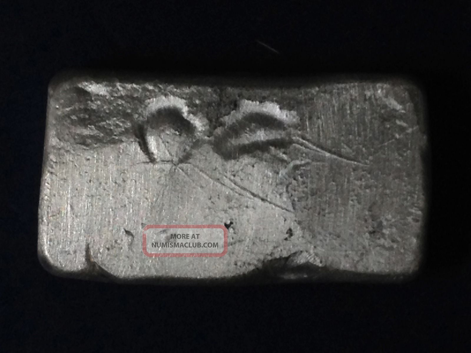 1 Oz. 999 Silver Bar Pg&g Loaf Style Jolly Roger Skull & Bones