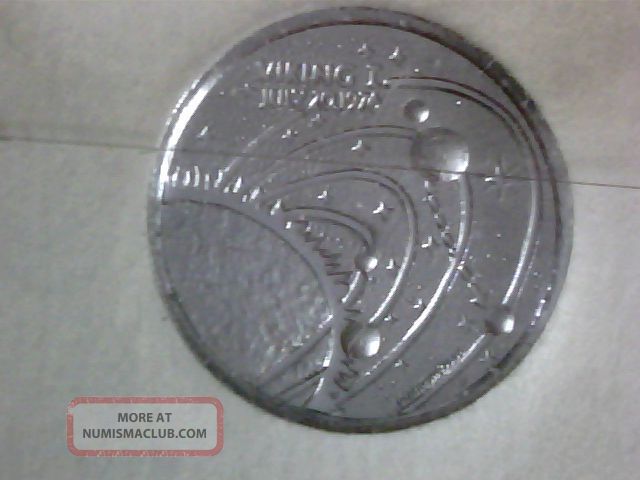 The Apollo 17 Eyewitness Franklin Mini Coin Pure. 999 Platinium 10 Mm